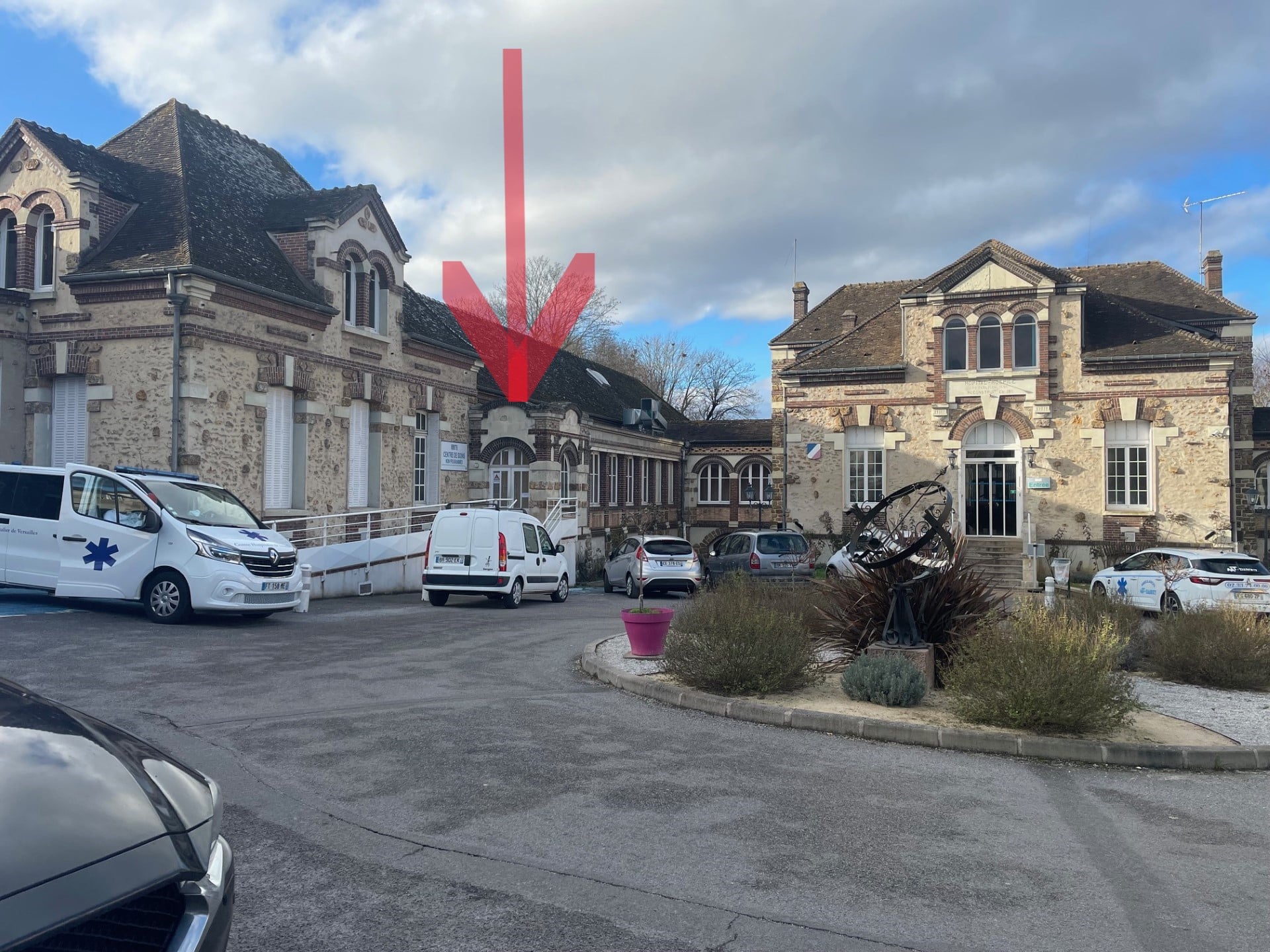 Le Centre de Soins Non programmés de HOUDAN - Visitez Houdan, une ville ...